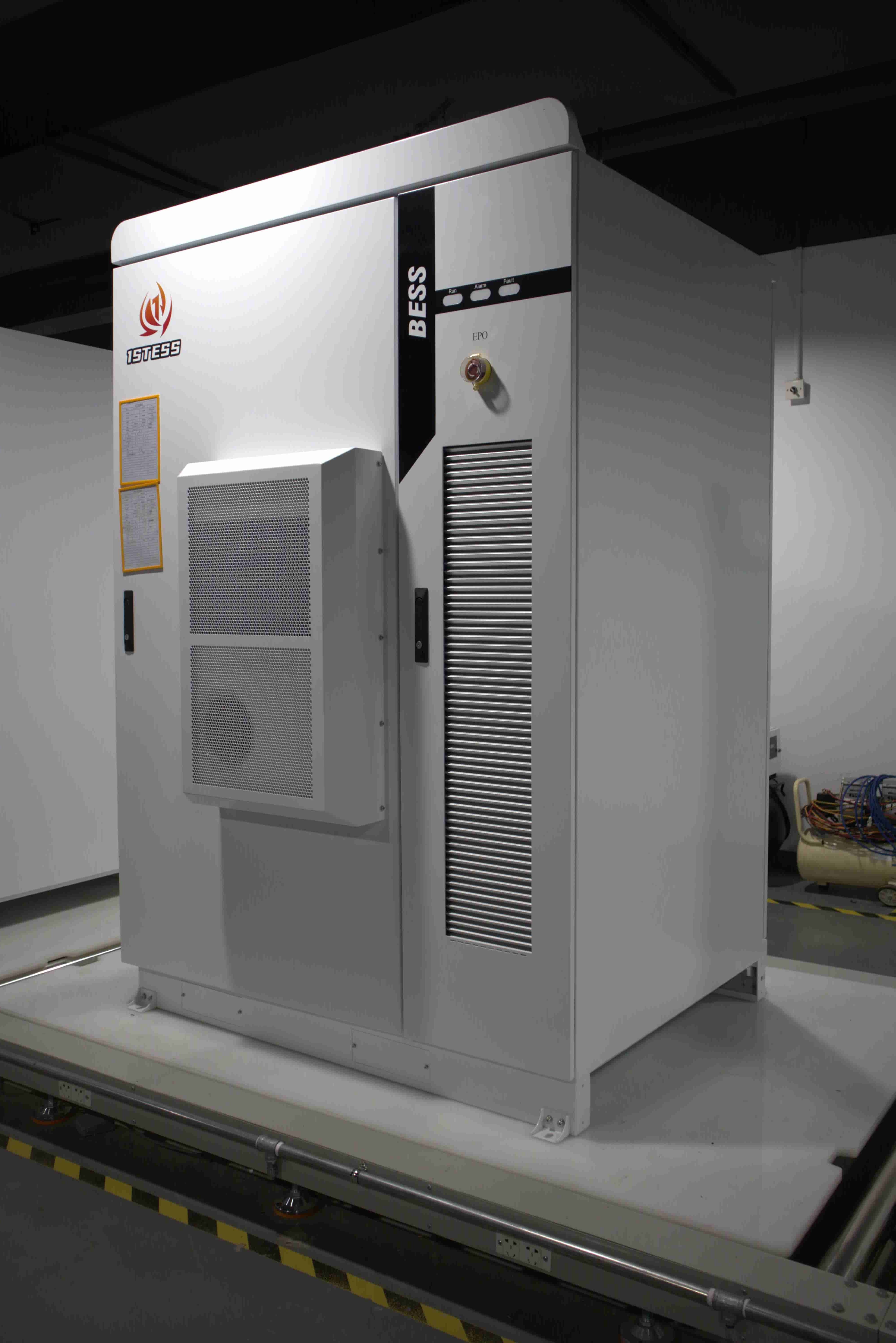 Robust Industrial Battery Storage System IP55 Battery Energy Storage ...